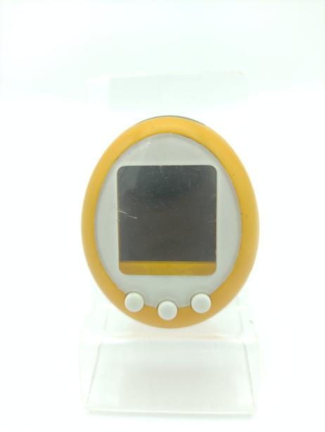 Tamagotchi Plus Color TMGC+C Orange Bandai - Buy-Tamagotchis